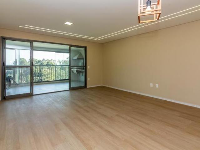 Confortável apartamento para venda em City América com 3 quartos, sendo 1 suíte, 106m²