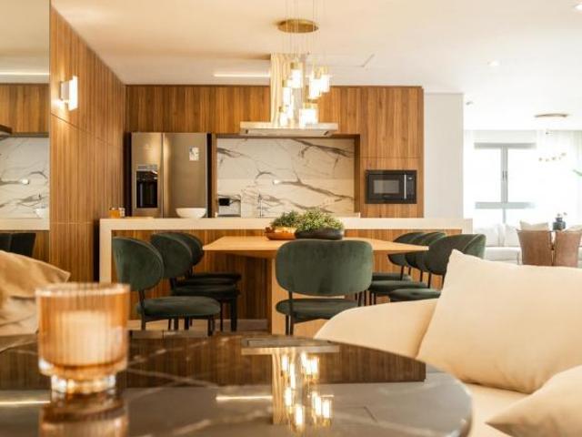 Sensacional apartamento para venda em City América com 4 quartos, sendo 3 suítes, 132m² robertasan