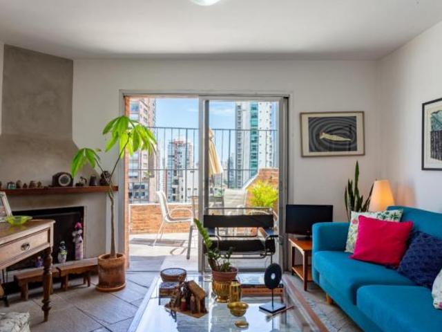 Versátil apartamento para venda em Itaim Bibi com 3 quartos, sendo 1 suíte, 173m² danielaballe#BHG