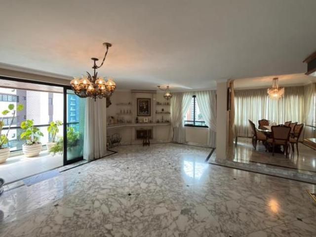 Aconchegante apartamento para venda em Jardim Vila Mariana com 4 quartos, sendo 4 suítes, 300m²