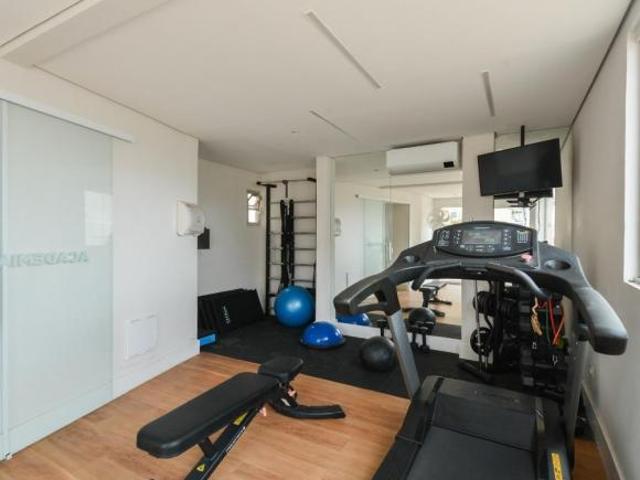 Deslumbrante apartamento para venda em Moema com 3 quartos, sendo 1 suíte, 90m²
