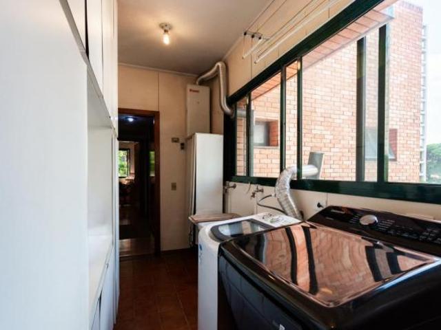 Espetacular apartamento para venda em Moema com 4 quartos, sendo 3 suítes, 222m² theremaxcollectio