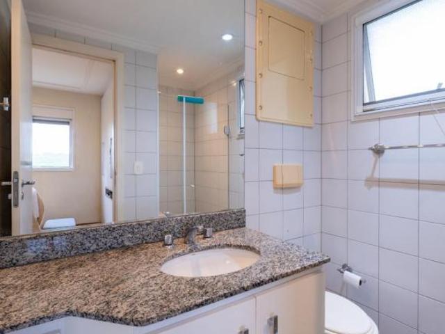 Funcional apartamento para venda em Panamby com 3 quartos, sendo 3 suítes, 130m² theremaxcollectio