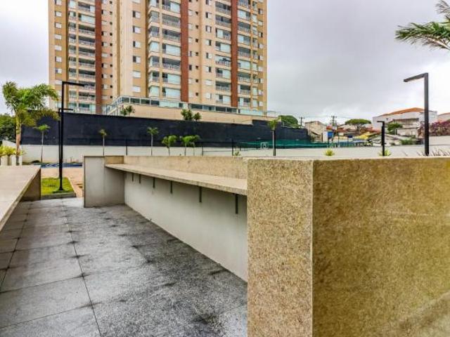Confortável apartamento para venda em Parque São Domingos com 2 quartos, sendo 1 suíte, 70m² lauro