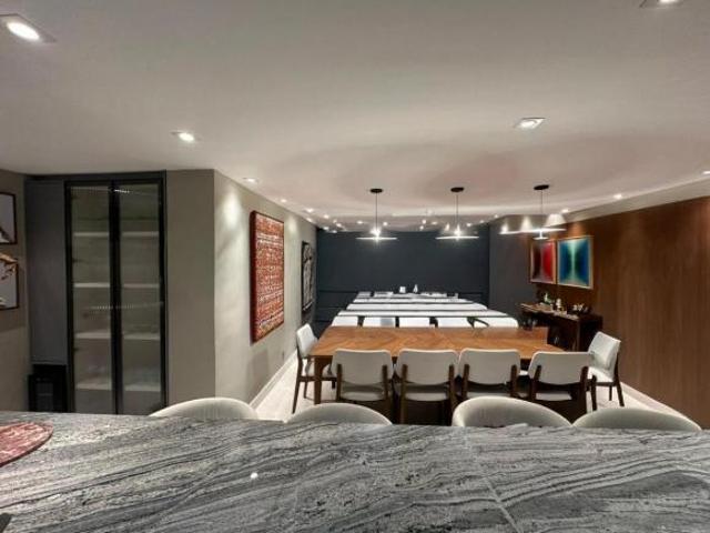 Funcional apartamento para venda em Perdizes com 3 quartos, sendo 1 suíte, 129m²
