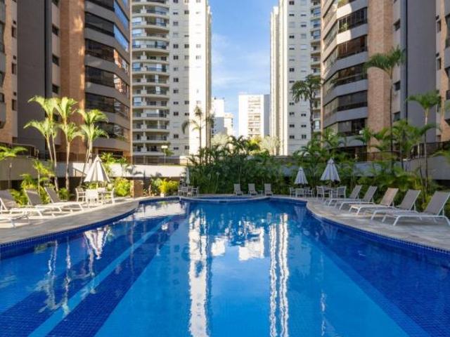 Funcional apartamento para venda em Perdizes com 4 quartos, sendo 2 suítes, 245m² danielebolzonell