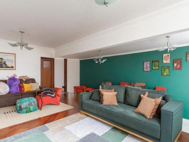 Elegante apartamento para venda em Perdizes com 4 quartos, sendo 3 suítes, 263m²