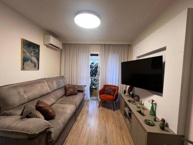Elegante apartamento para venda em Saúde com 3 quartos, 79m²