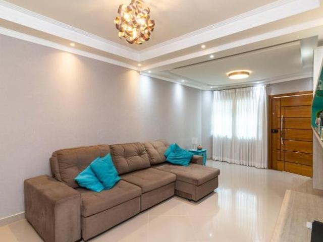 Imperdível sobrado para venda em Chácara Inglesa com 3 quartos, sendo 1 suíte, 364m²