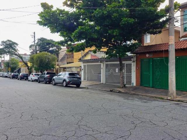 Confortável sobrado para venda em Jardim Felicidade Zona Oeste com 3 quartos, sendo 1 suíte, 200m²