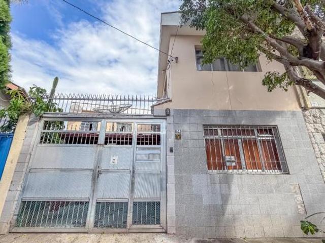 Agradável sobrado para venda em Lapa com 5 quartos, 160m² leilaricci#C63OH
