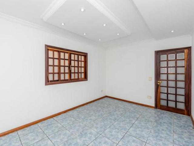 Sensacional sobrado para venda em Parque São Domingos com 3 quartos, sendo 3 suítes, 285m² remaxal