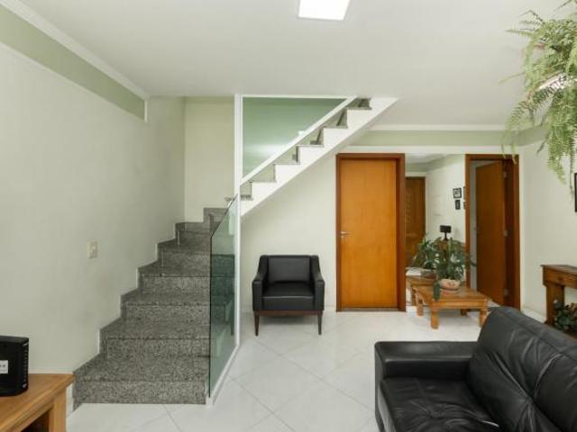 Atraente sobrado para venda em Vila Mazzei com 2 quartos, sendo 2 suítes, 140m² mlimaoscar#EHJR2