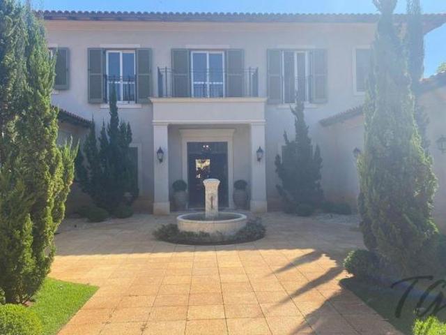 Acorde Todos os Dias com Vista para o Verde na Fazenda Boa Vista: Casa Mobiliada