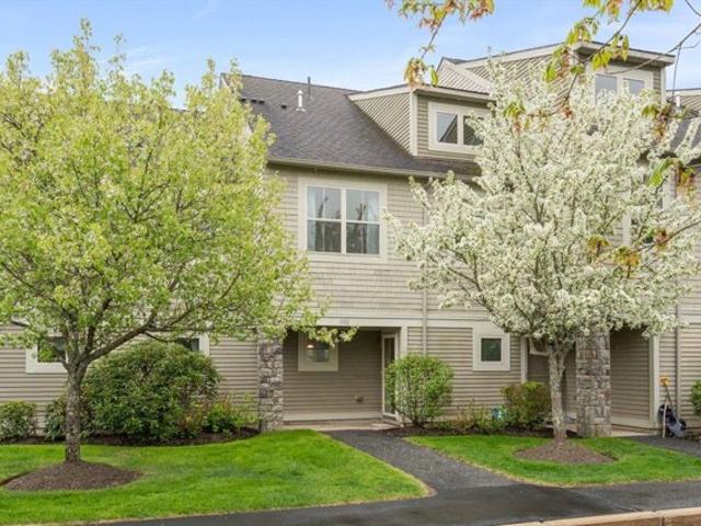 Acorn Dr Unit,north Andover, Condo For Sale