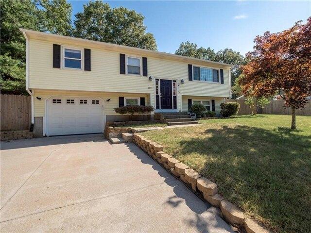 Acorn Ln, West Warwick, Home For Sale