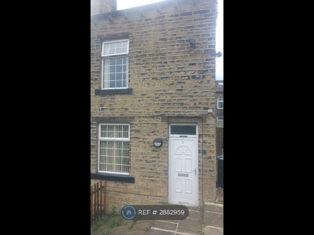 Acorn Street, Keighley BD21, 2 bed terraced house to rent, £695 pcm | PrimeLocation