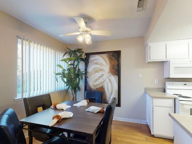 Acacia Apartments 2 Bedroom Apartment for Rent at 808 W 2nd Ave, Chico, CA 95926 The Avenues