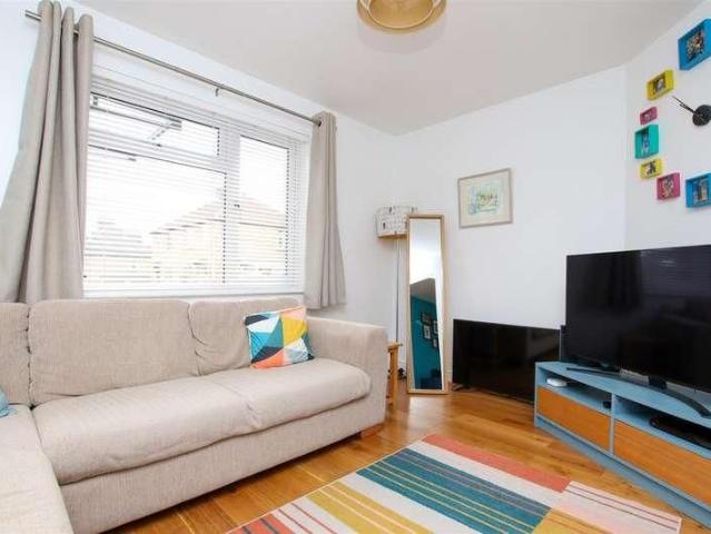 Acacia Grove, Bath, BA2