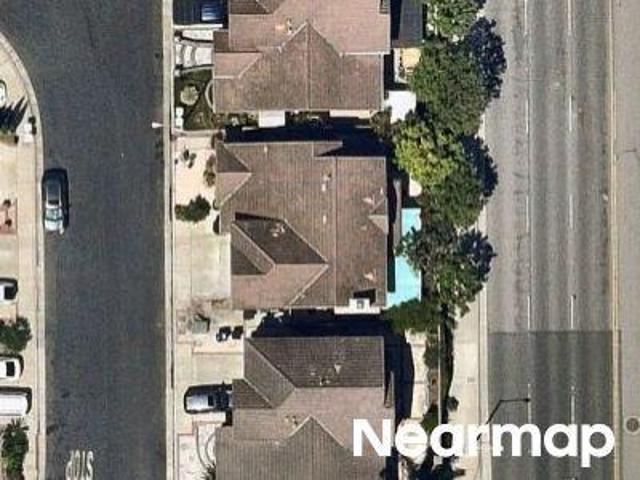 Acacia St