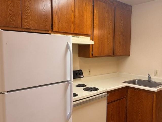 Acacia Way, Anderson, CA 96007 1 Bedroom Apartment for Rent at Acacia Way, Anderson, CA 96007