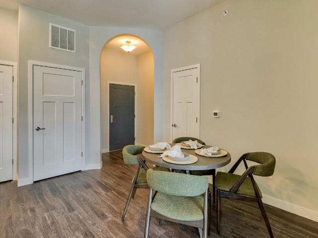 Academy on Fourth 2 Bedroom Apartment for Rent at 101 E 4th St, Newport, KY 41071