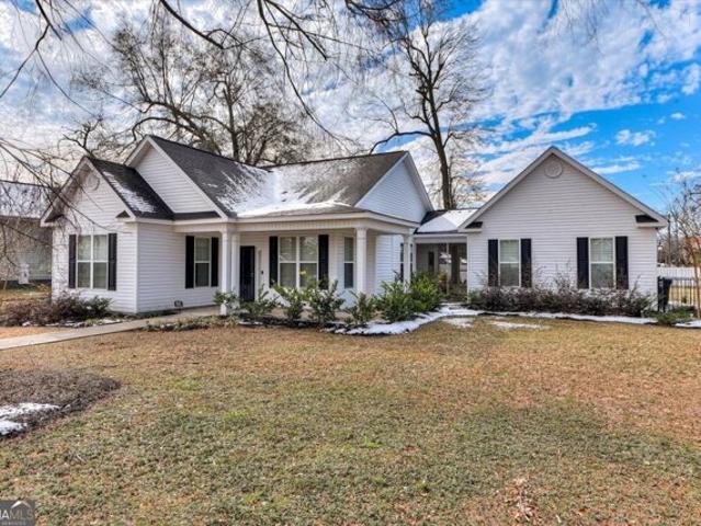 Academy Ave, Waynesboro, Home For Sale