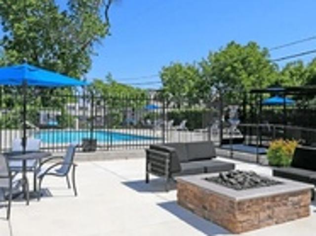 Academy Lane Apartment Homes