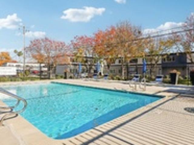 Academy Lane Apartment Homes