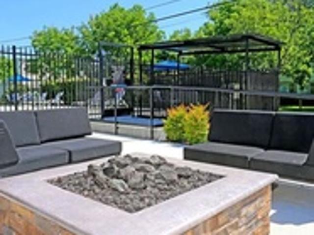 Academy Lane Apartment Homes