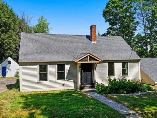 Academy Rd, New Ipswich, Home For Sale