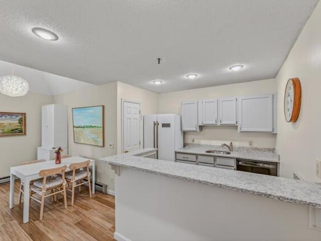 Academy St Apt,franconia, Condo For Sale