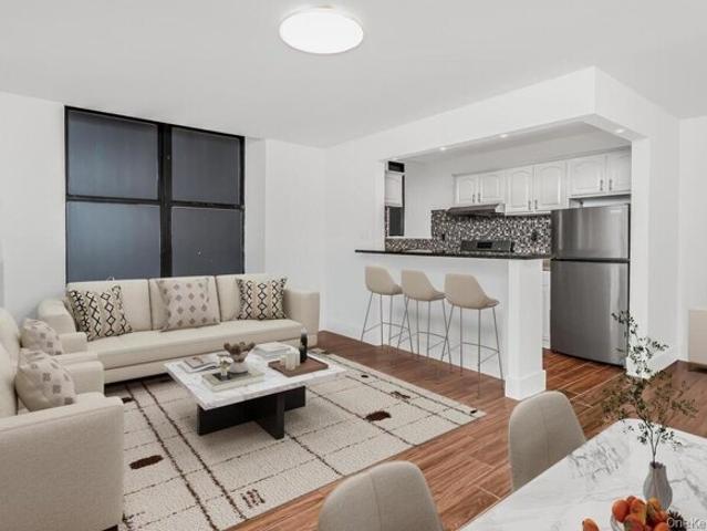 Academy St Apt Gle, New York, Condo For Sale