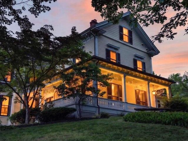 Academy St, Arlington, Home For Sale