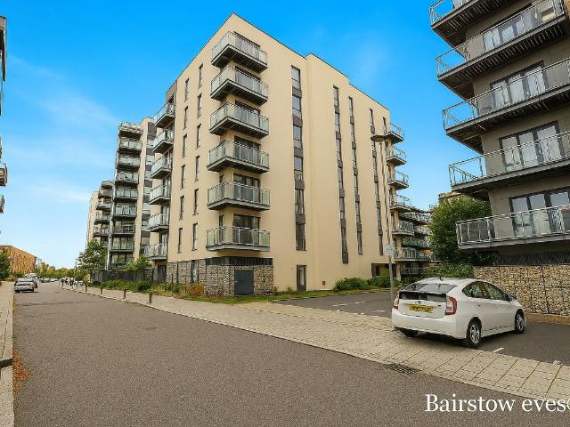 Academy Way, Dagenham RM8, 3 bed flat to rent, £2,100 pcm | PrimeLocation