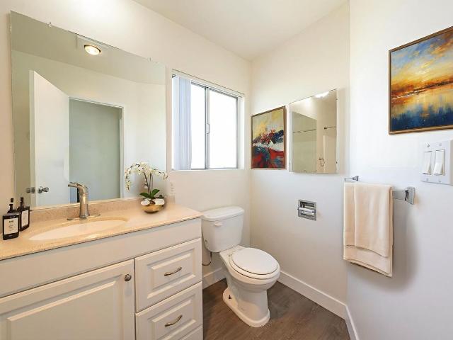 Acama Gardens 1 Bedroom Apartment for Rent at 10725 Acama St, Los Angeles, CA 91602 Studio City