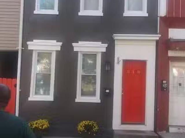 ACCEPTS SECTION 8 $1,750 4 Bedroom 1.5 Bathroom House In Yor.