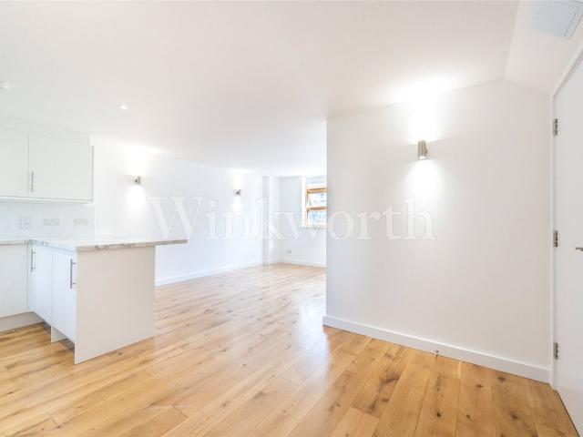 Accommodation Road, London NW11, 1 bed flat to rent, £2,000 pcm | PrimeLocation