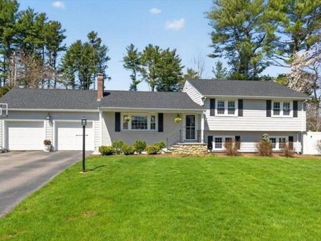 Accord Pond Dr, Hingham, Home For Sale