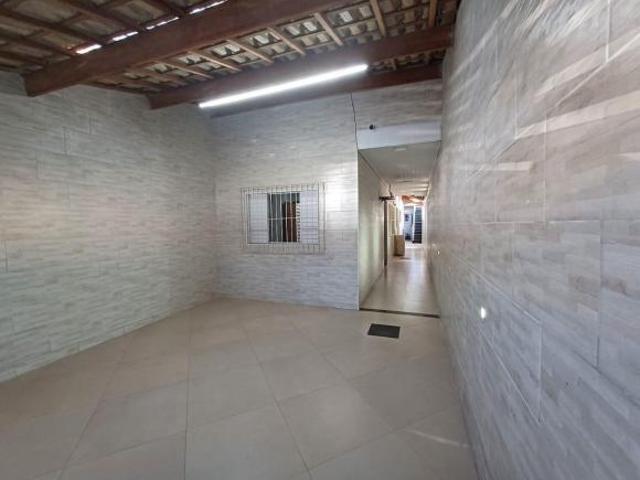 Aceita Carro e Permuta Casa Clean 4 dormitórios Churrasqueira 2 vagas