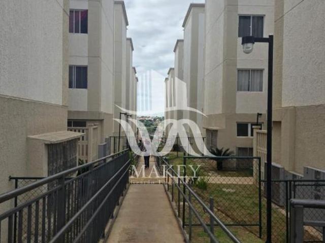 Aceita financiamento apartamento 2 dormitórios, cozinha, sala ampla, banheiro e garagem rotativa. A