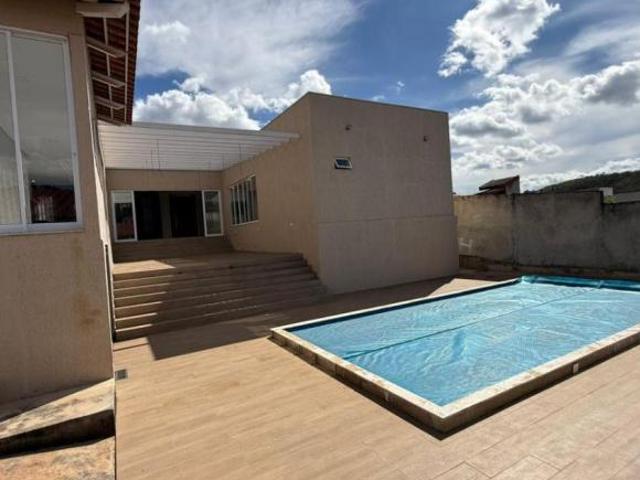 Aceita Financiamento | Casa de Alto Padrão no Ouro Vermelho II – Jardim Botânico