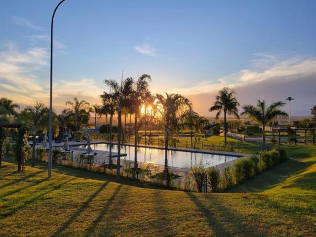 Aceita Financiamento Lote a venda no Residencial Damha I