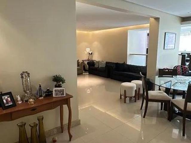 ACEITA PERMUTA APARTAMENTO ATÉ R$ 900.000,00