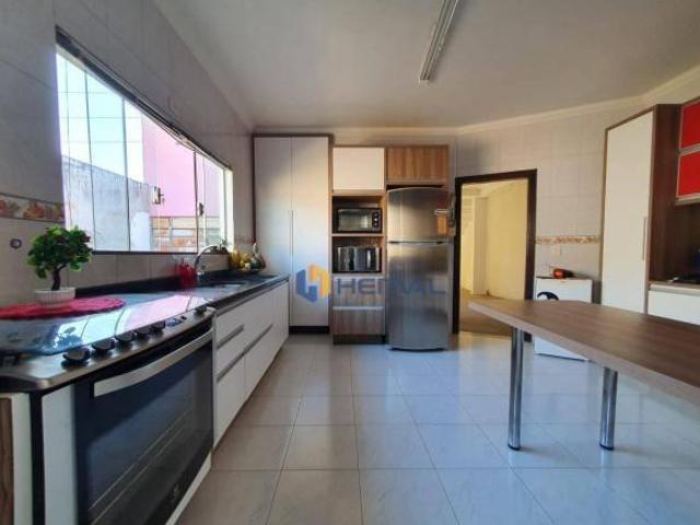 Aceita troca Casa com 3 quartos à venda, 220 m² por R$ 1.565.500 Jardim Novo Horizonte I Marin