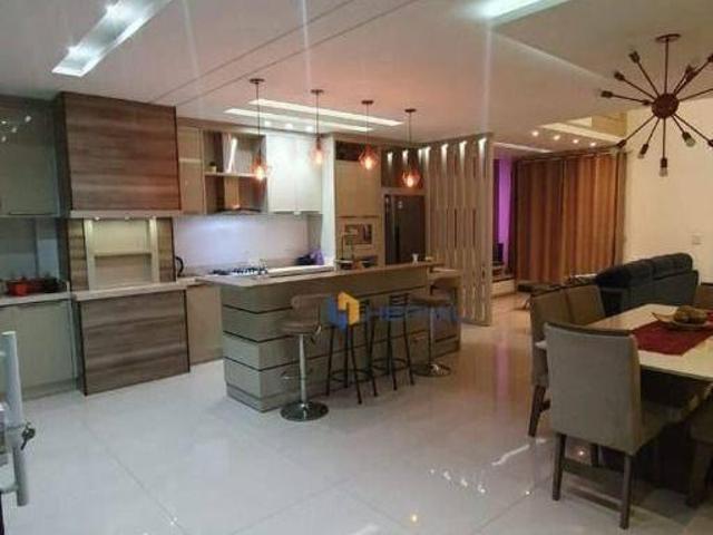 Aceita troca Sobrado com 3 quartos à venda, 215 m² por R$ 1.550.000 Jardim Gloria Maringá/Para