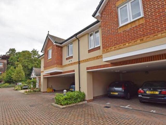 Ackender Road, Clover Leaf Court, Alton, 1 Bedroom Apartment