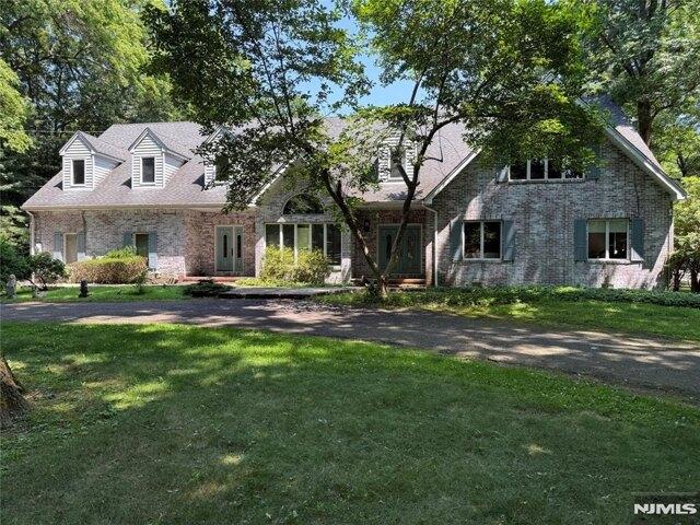 Ackerman Rd, Saddle River, Home For Sale