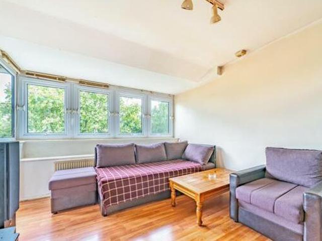 Acklam Road, London, Studio Flat For