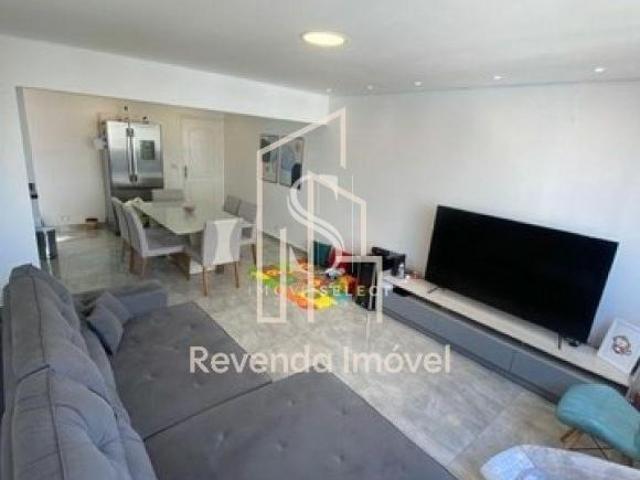 Aclimação Edifício Orestes, Apartamento de 74m² com 3 dormtiórios, 1 suíte, 3